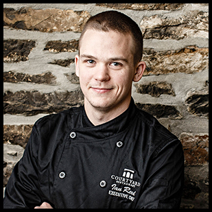 courtyard-ian-reed – Savour Ottawa